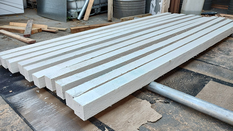 Qual é a durabilidade dos postes de madeira para sinalização? - Blog ...